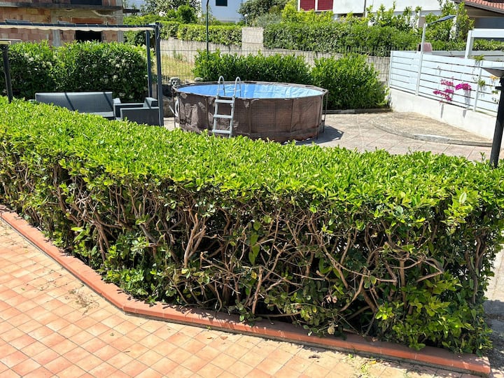 Villa Comodità Assoluta Con Piscina Fuori Terra - Paestum