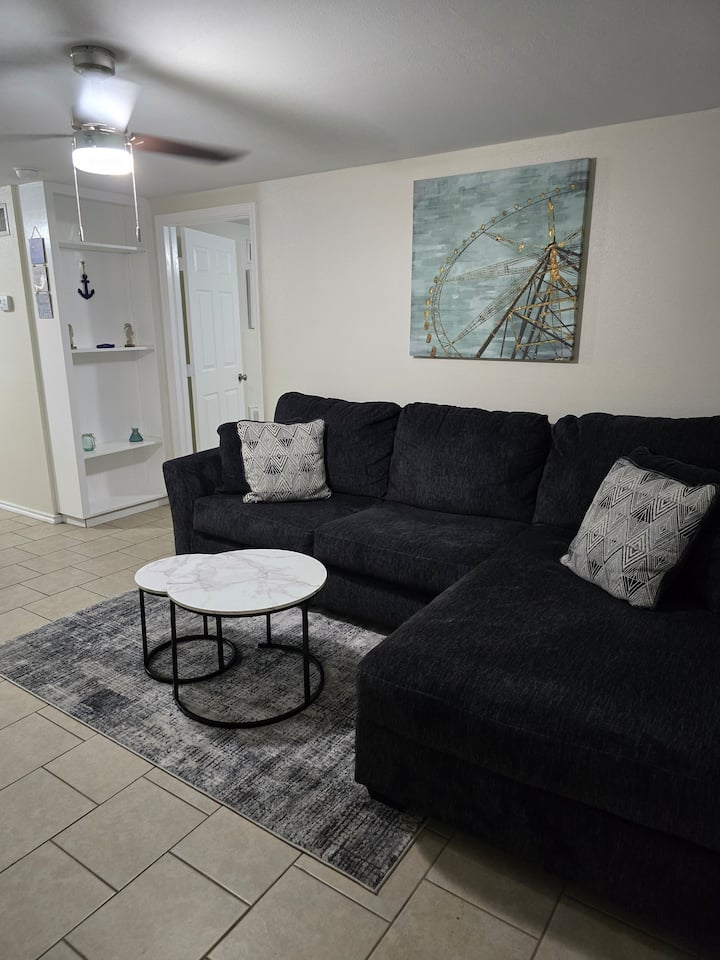 Comfy Apartment! *Pet Friendly* - Harlingen