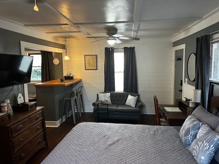 Cute Cottage-historic District-hot Tub - オカラ, FL