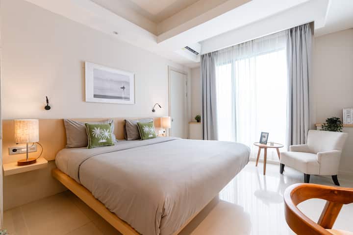 Bustle Base Coliving & Fast Wifi Free Coworking - Legian