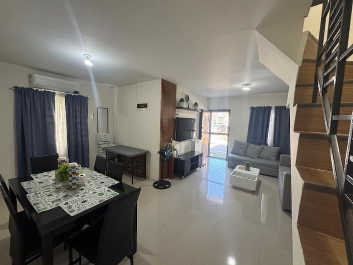 Brand New Townhouse  For Rent - San Fernando