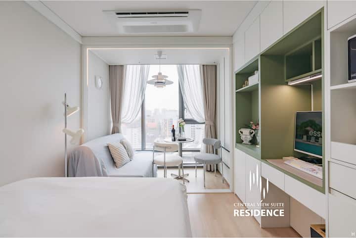 Fully Furnished Residence With Greatview - Seoul