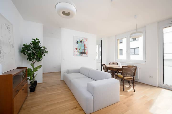 Cozy Vintage Flat Near Metro U3 - Vienna