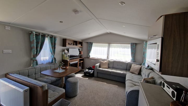 Seton Sands 
Haven Holiday Park 
Modern Caravan - Gullane