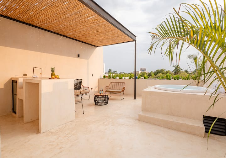 Beautiful Residence With Rooftop & Small Pool - Mérida