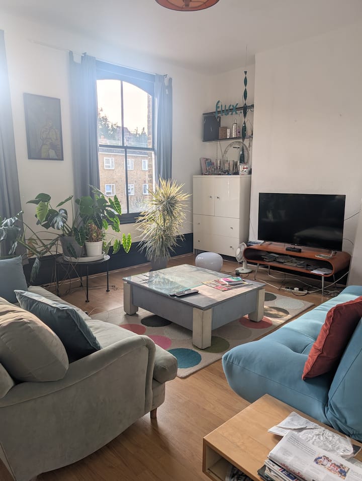 Light, Comfortable London Fields Maisonette - Londen