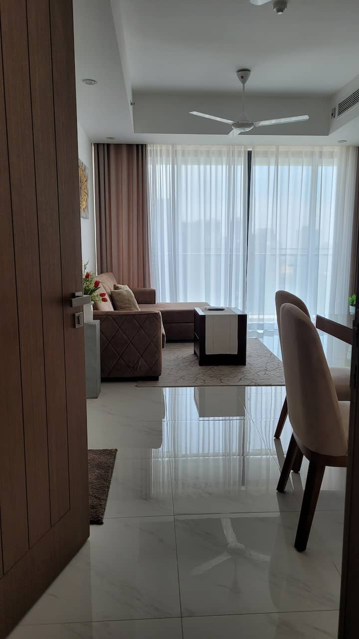 Luxurious 3br Apartment On The 32nd Floor! - Colombo