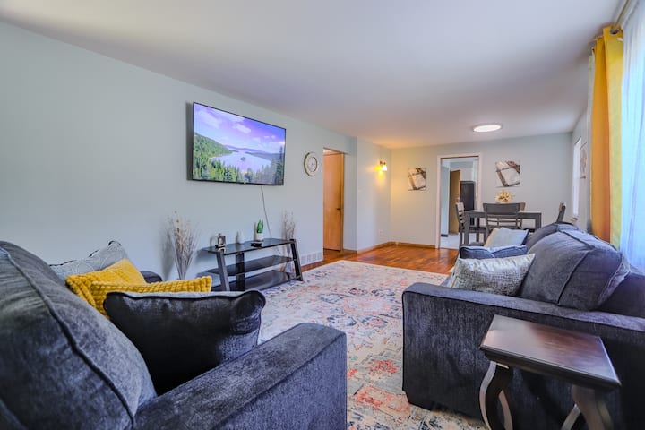 Charming 2 Bed Room Home In Cleveland - Cleveland Heights, OH