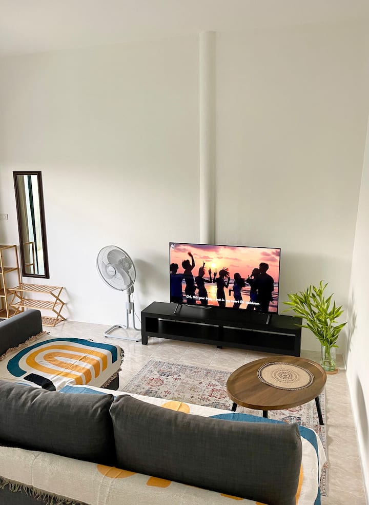 Sun Stories 4 - Ko Pha Ngan