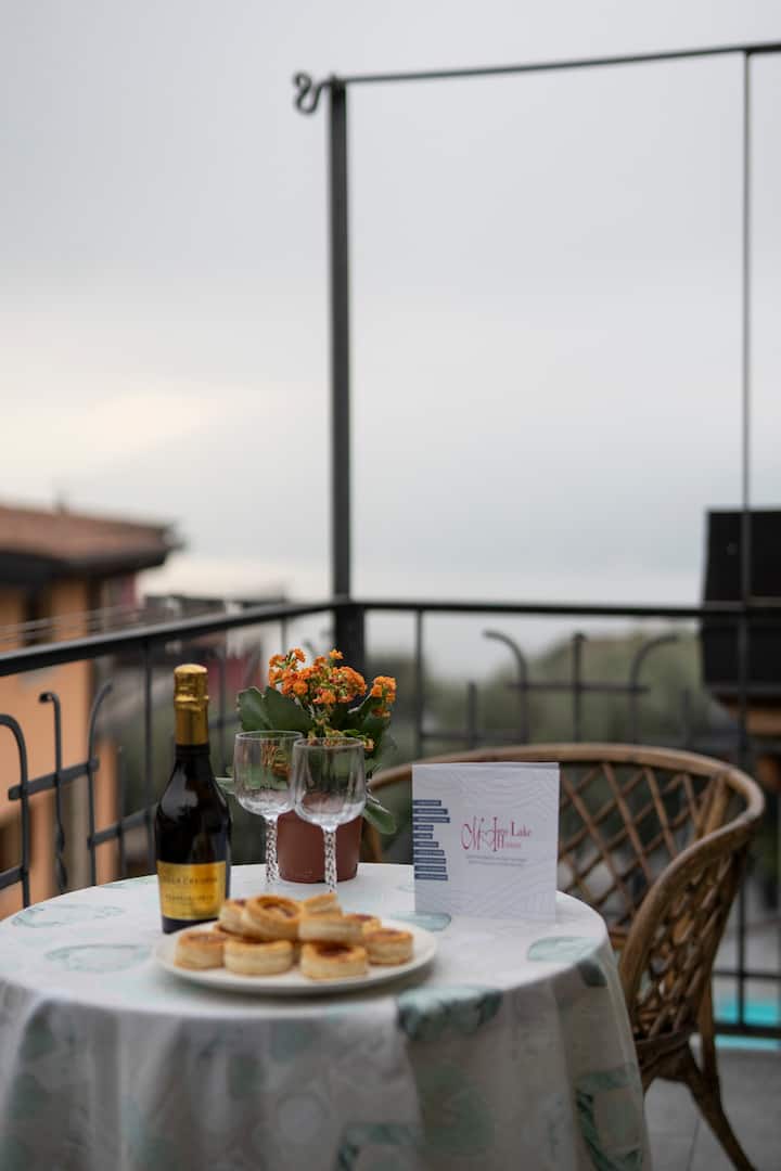 La Tana Del Leone - 6 Bed (Cir 017106-lni-00010) - Zone
