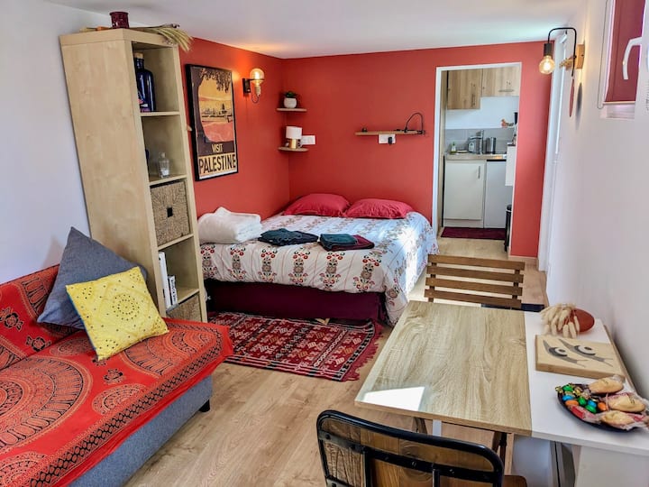 Studio Rénové Et Indépendant à Deux Pas De La Gare - ibis Compiegne