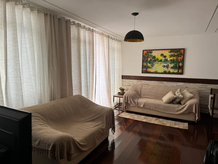 Espaço, Conforto E Privacidade No Rio Vermelho - Salvador