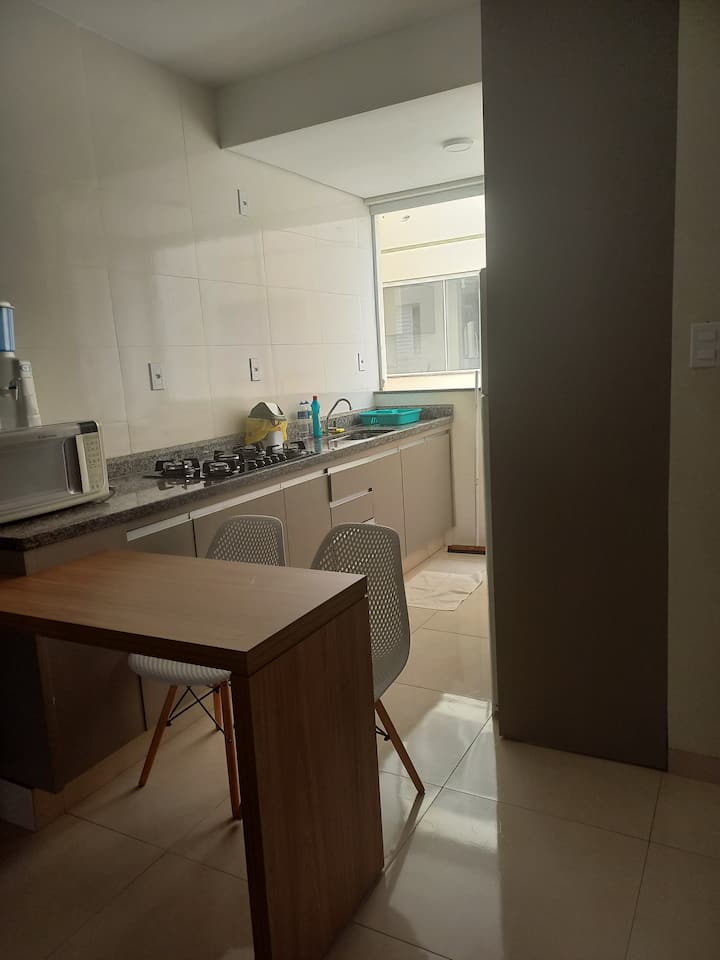 Apt De Fácil Acesso Ao Centro Hospeda Até 4 Pessoa - Patos de Minas