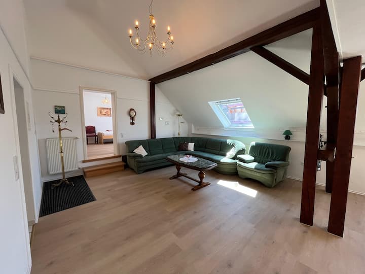 Dg Ferienwohnung Ramstein I - 3 Betten Bis Zu 5 - Landstuhl