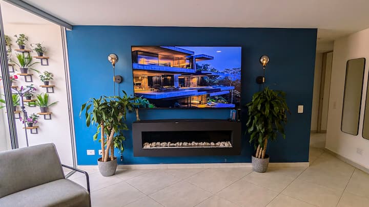 Modern Apt | By Medellín, Park, Dining & Balcony - Sabaneta