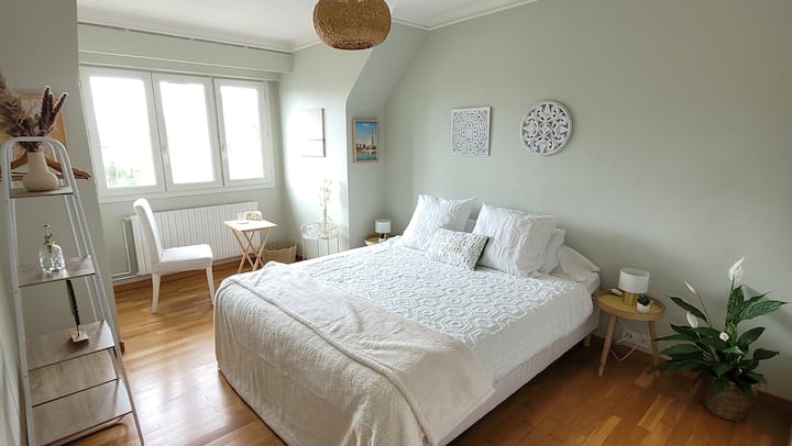3 Chambres D'hôtes (Etage Privatif 50m²)- Jacuzzi - Sevran