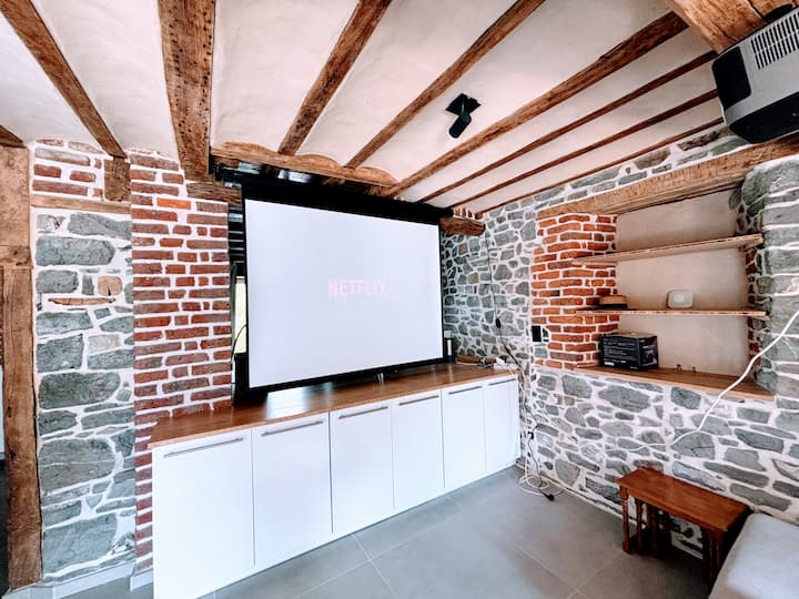 Maison Entièrement Rénové Dans Le Centre De Baelen - Limbourg, Belgique