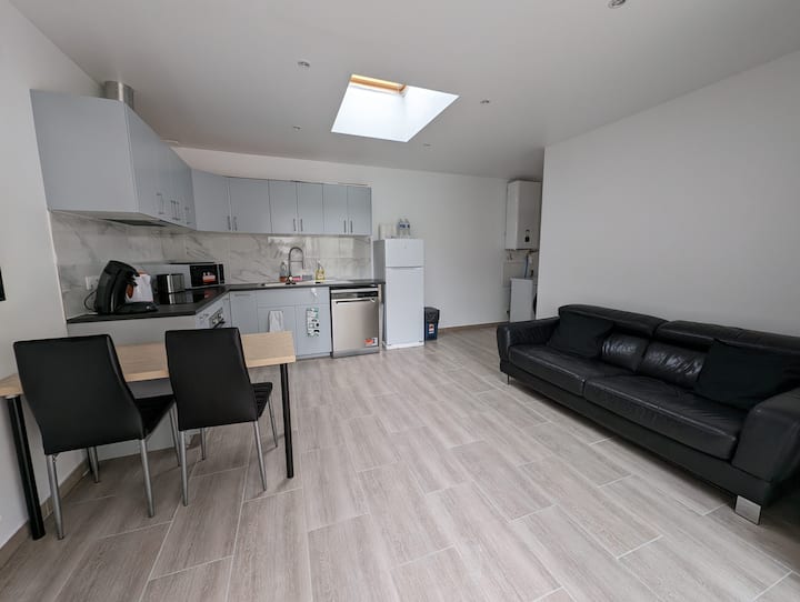 Logement T2 Neuf Et éQuipé Proche De Disney - Chelles