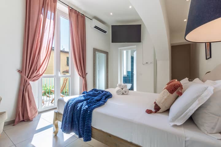 Parnaso Apartment, Private Garden Near The Center - Florencia