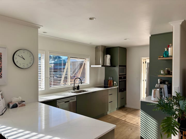 Beachtown Bliss - マウント・マウンガヌイ