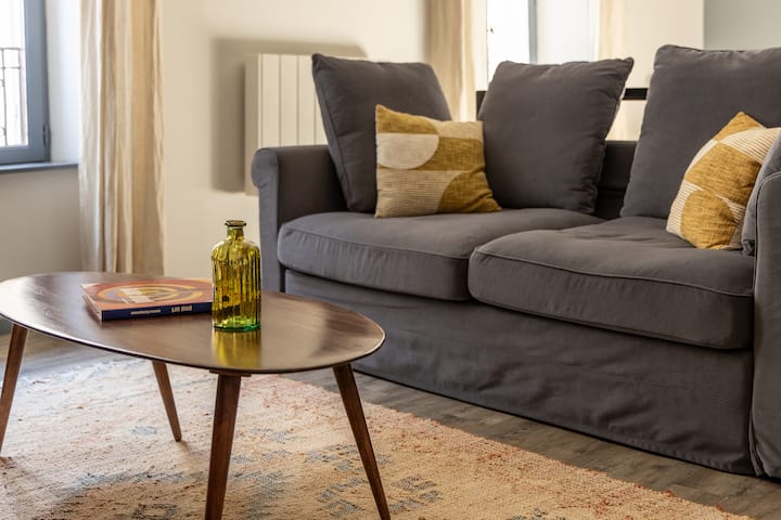 Charles Au Prieuré Notre-dame - Circuit de Lédenon