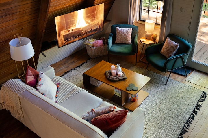 Modern A-frame | Now Sleeps 4 | Star-gazing - United States