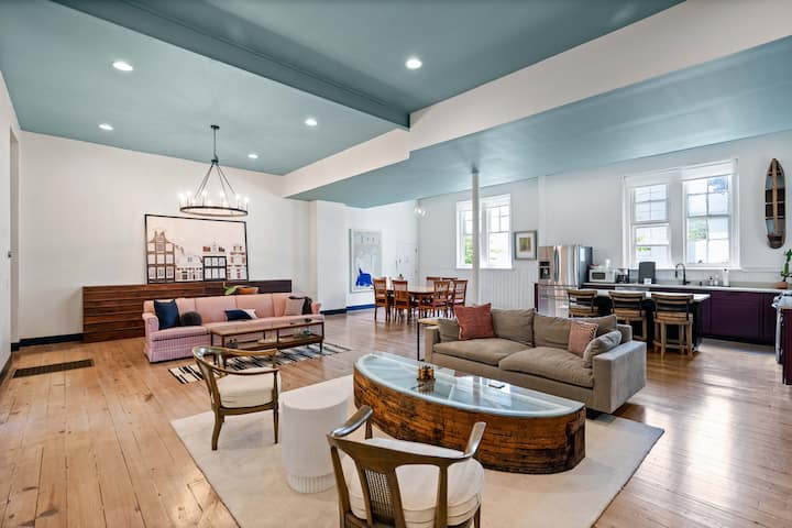 Apartment In Renovated Church -2bd|2bth Near Otr - Cincinnati, OH