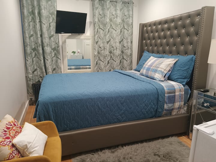 Fantastic Flat In A Prime Location! Deedee Place - Brooklyn, NY
