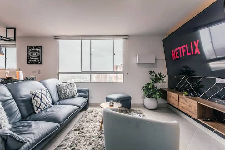 Luxe Penthouse Medellín-sabaneta En Parque Central - Sabaneta