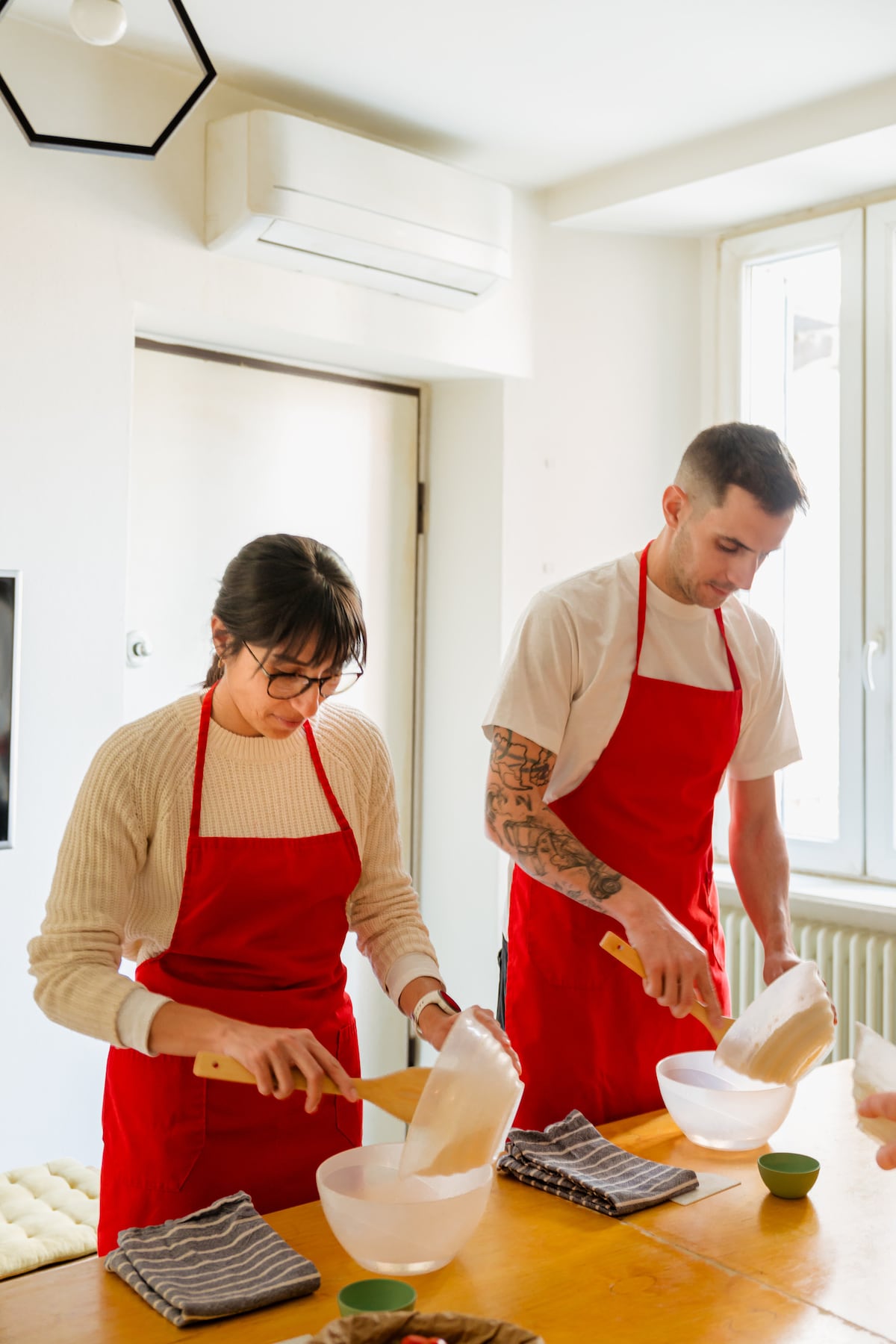 Craft pizza with a professional pizzaiolo · ★4,98