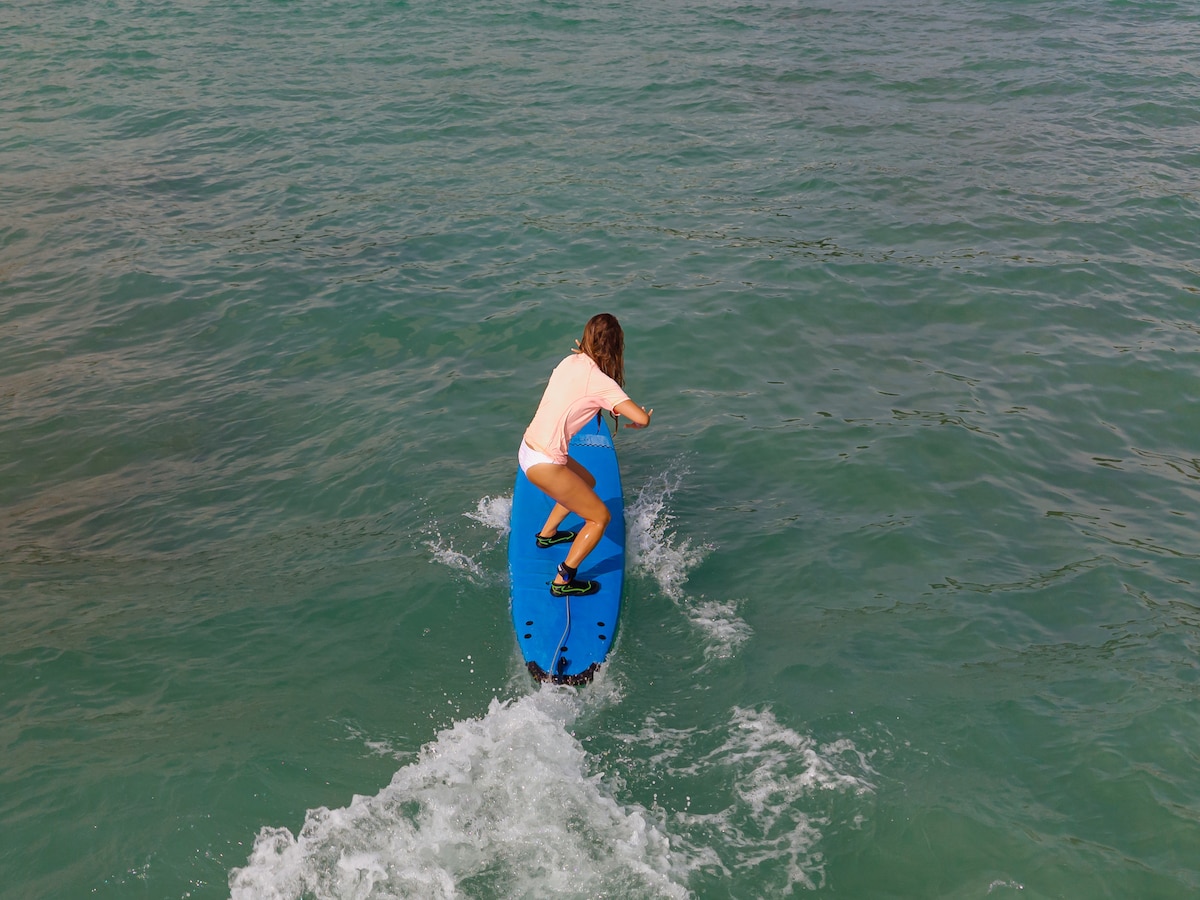 Private surf lessons · ★4.99