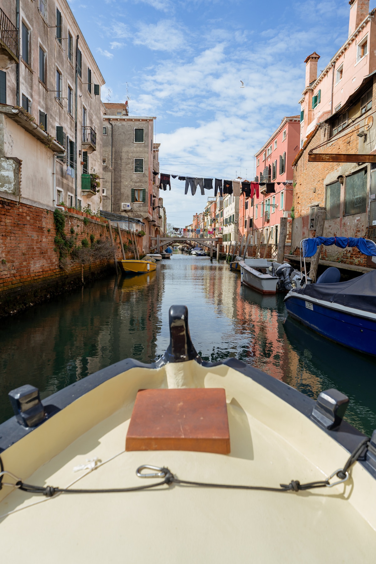 See the beauty of Venice · ★4.96