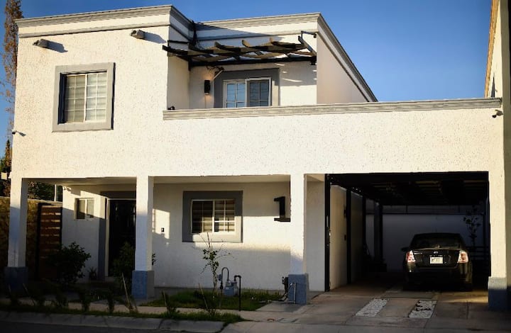 Casa De Lujo A 7min De Consulado - Ciudad Juárez