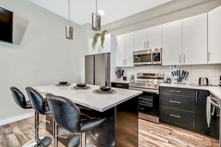 Exquisite Urban Oasis. 2br Perfect For 4 Guests! - University of Pennsylvania, Philadelphia