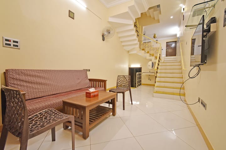 Galaxy Inn Home Stay-white Town - Puducherry