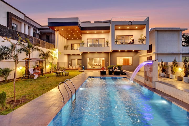 Elivaas 5bhk Fateh Sagar Hillview & Pool-breakfast - Udaipur