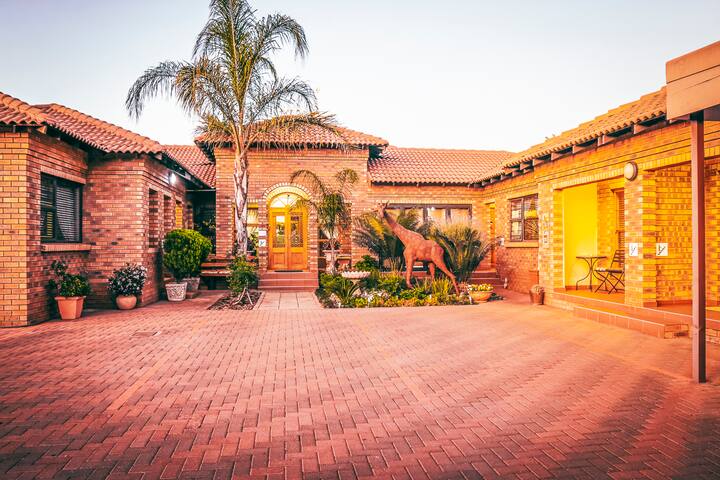 Villa Mosaiko - Kathu