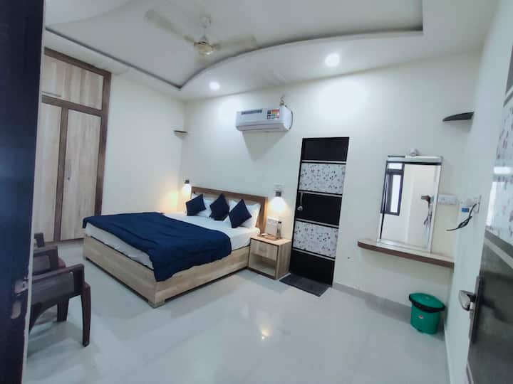 Hilltop Residency Standard Room - Sawai Madhopur