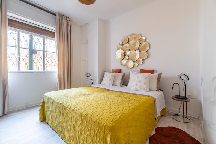 Marchese Twenty-five Four - Bari