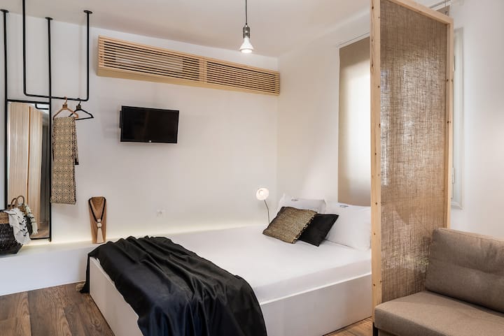 Artemide City Places-petite Db With Sofabed - ハニア