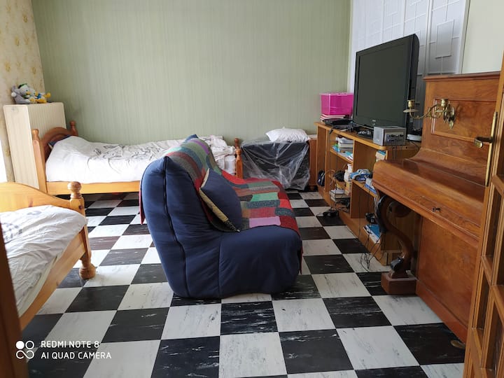 Chambre Gien Lit 1 Pers Proche Centrale - Gien
