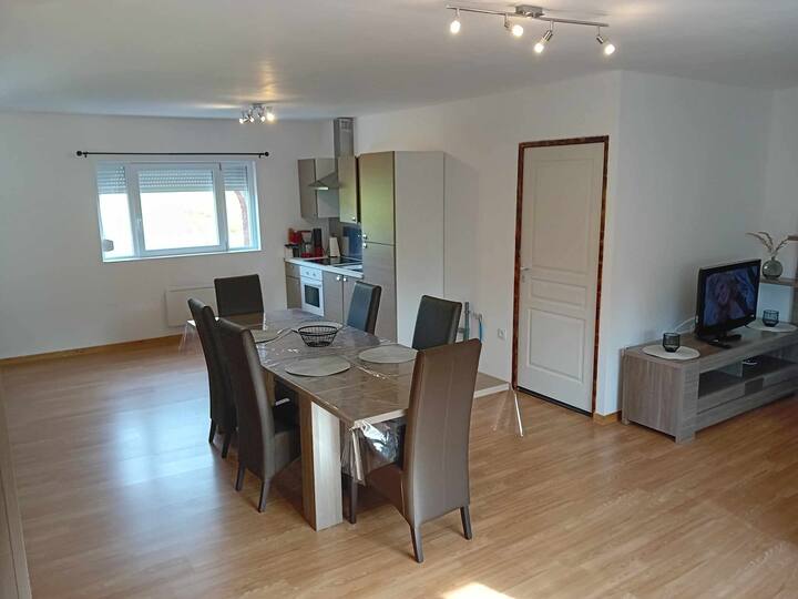 Appartement Avec Terrasse - Fourmies