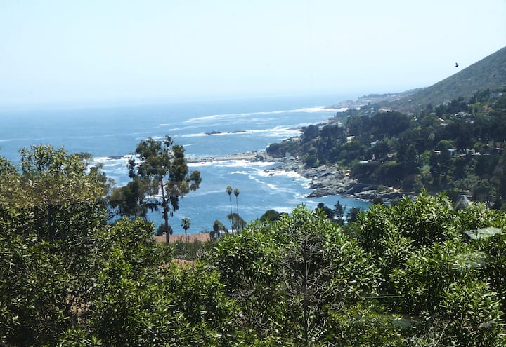 Casa Pueblo Zapallar-full Vista. 12 Personas. - Zapallar