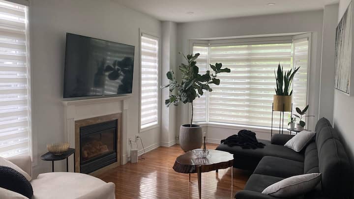 Beautiful Private Bedroom - Markham, Canada