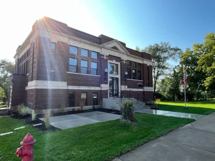 The Carnegie (All 8 Rooms) - Illinois