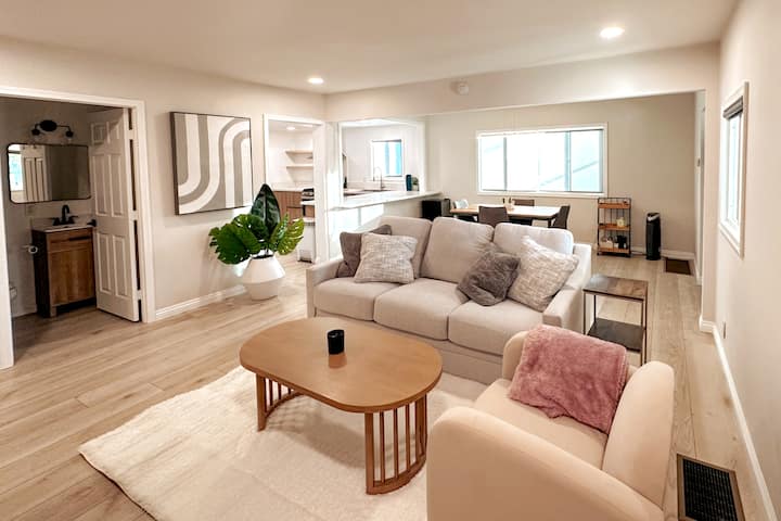 Cozy Hillside Home In Eagle Rock - Los Ángeles, CA