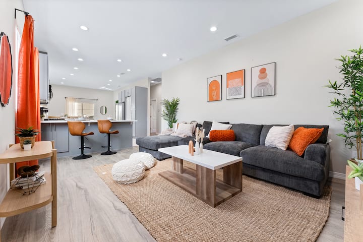 La Dream Home 3bd | Walk To Sofi, Forum, Conv Cntr - Los Angeles, CA