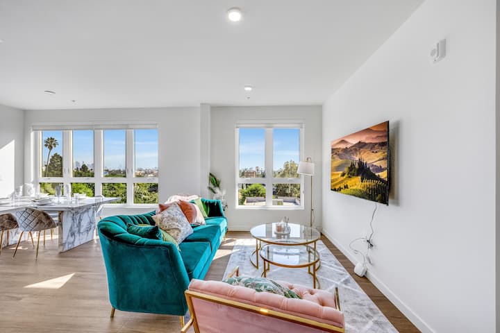 One Lux Stay Hollywood View La Suites - Los Angeles