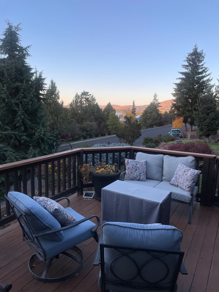 Secluded Home - Close To Town - Klamath Falls, OR