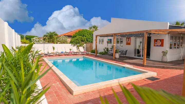 Sunny Eagle Beach Villa - 3 Min. From Beach - Aruba